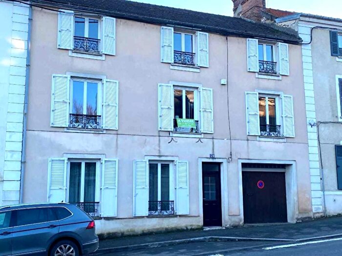 Maison à vendre - Milly-la-Forêt - 8 pièces - 5 chambres
