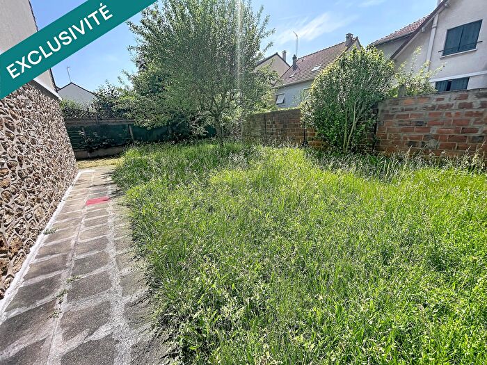 Villeneuve-le-Roi, Plateau Gare : Maison 7 pièces à vendre