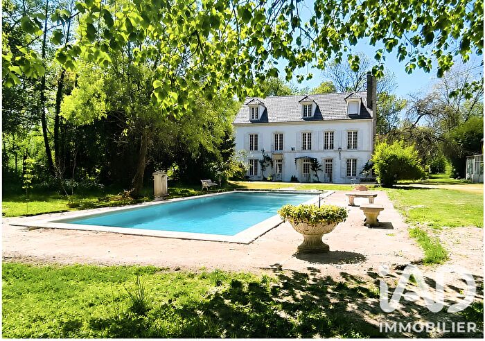 Fontaine-Fourches - Maison 7 pièces à vendre