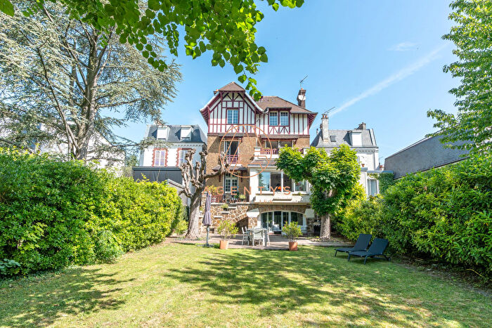 Maison 7 pièces à vendre à Nogent-sur-Marne, Nogent Village
