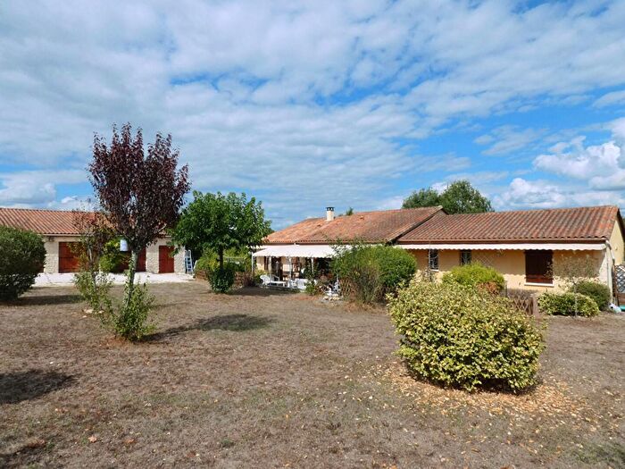 Sainte-Orse : Maison 5 pièces à vendre