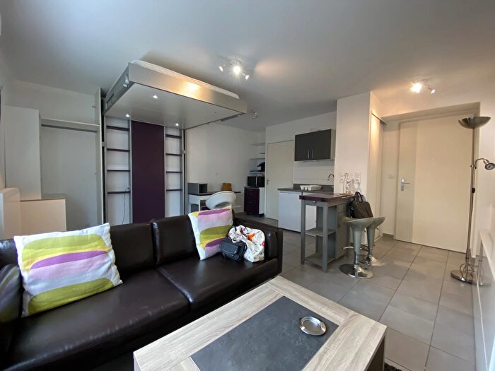 Appartement 1 pièce à louer à Craponne