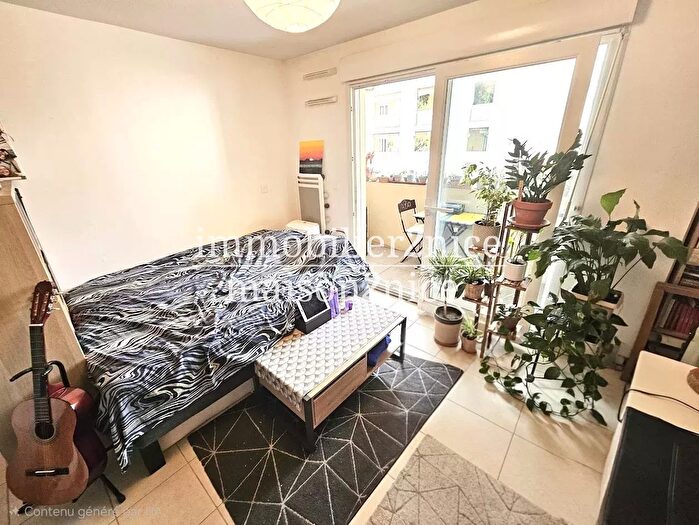 Appartement à vendre - Nice, Saint-Sylvestre - 1 pièce