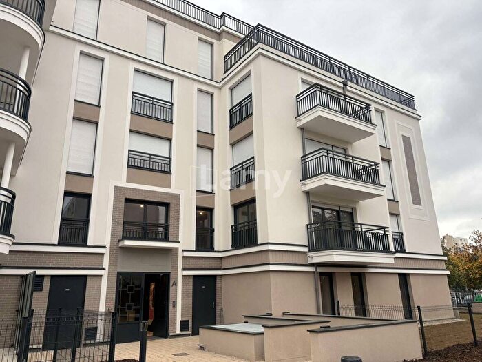 Appartement à louer - Pre de lArche, Neuilly-Plaisance - 4 pièces