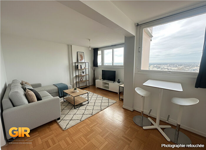 Appartement à vendre - Quartiers Centre, Colombier - 1 pièce