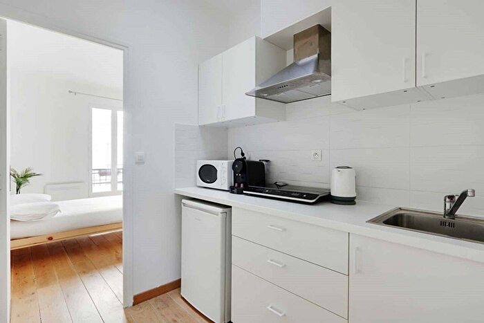 Appartement à louer - Wilson-Rivay, Levallois-Perret - 1 pièce