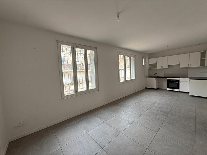 Appartement 3 pièces à louer à Avignon, Saint-Ruf