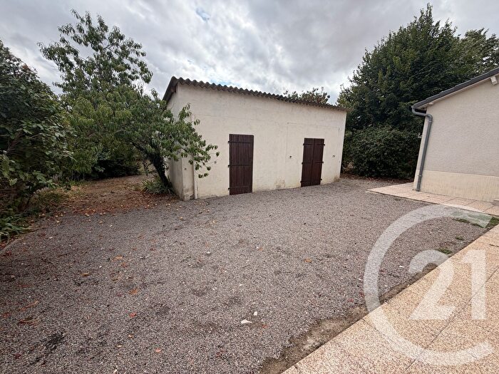 Maison 4 pièces à louer à Coings