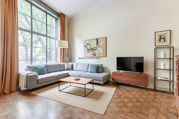Maison 7 pièces à vendre - Paris 18ème, Montmartre, Sacré Coeur, Abbesses