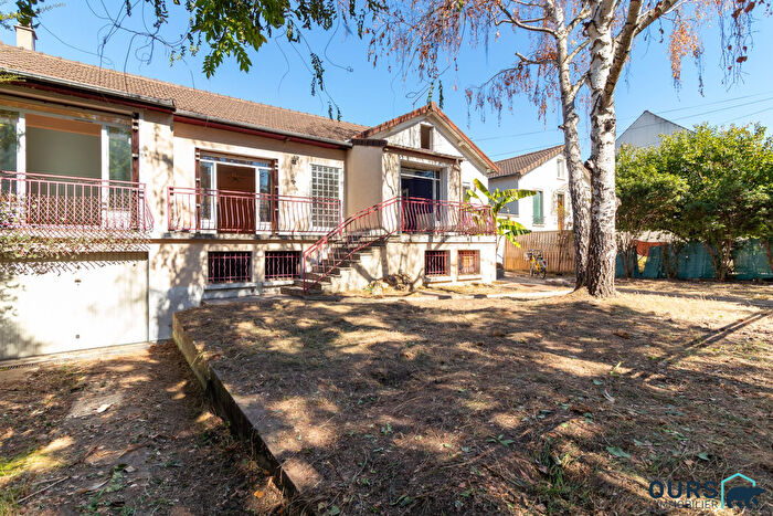 Maison 6 pièces à vendre à Stains, Le Maroc
