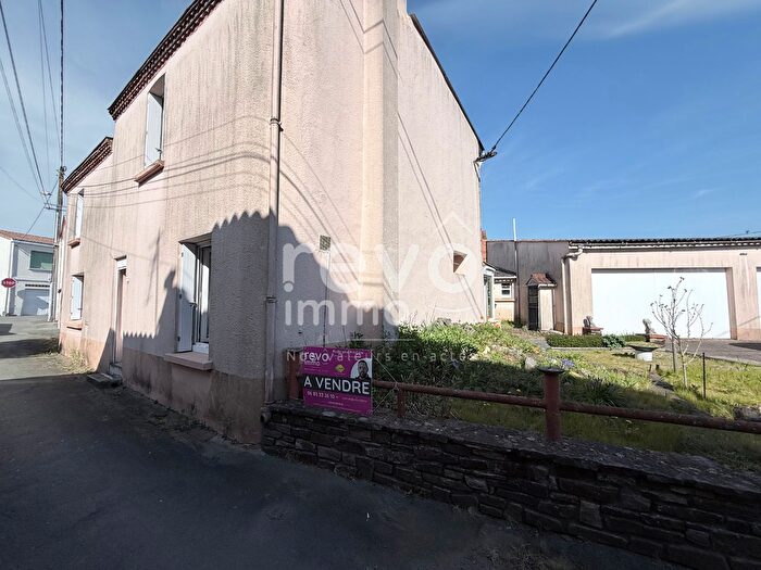 Maison à vendre - Landemont - 6 pièces - 3 chambres