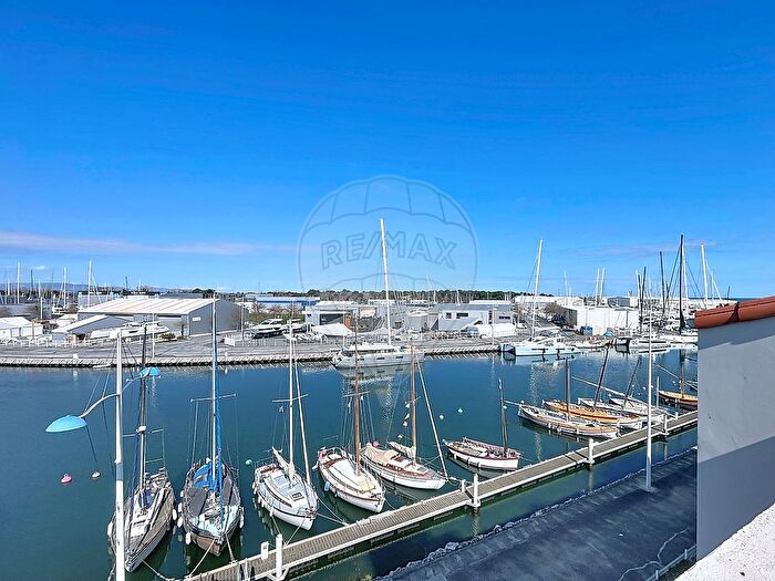 Appartement à vendre - Canet-en-Roussillon, Route de Saint-Nazaire, Les Fontaines, Etang - 3 pièces - 2 chambres