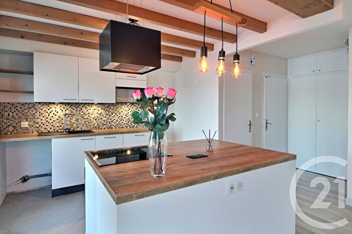 Appartement à louer - Saint-Gingolph - 3 pièces - 2 chambres