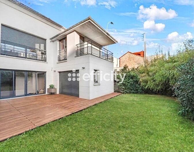 Bois-Colombes, Jean Jaurès : Maison 7 pièces à vendre