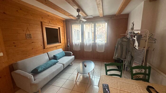 Appartement à vendre - Sallanches, Centre-ville - 2 pièces - 1 chambre