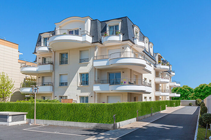 Appartement à vendre - Sainte-Geneviève-des-Bois, Liers, Croix Blanche - 2 pièces - 1 chambre