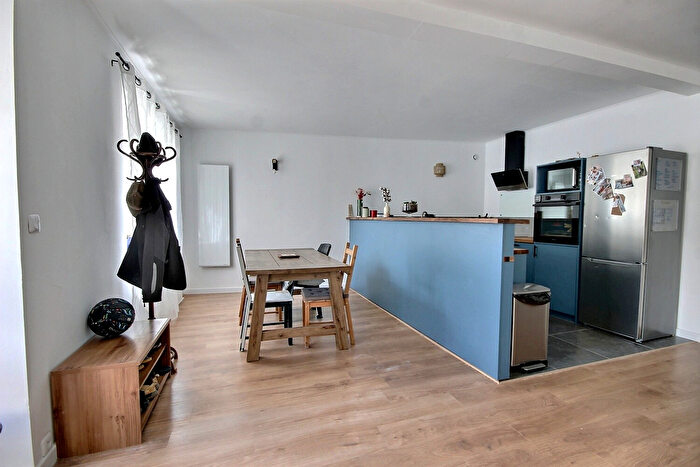 Maison à vendre - Larajasse - 5 pièces - 3 chambres