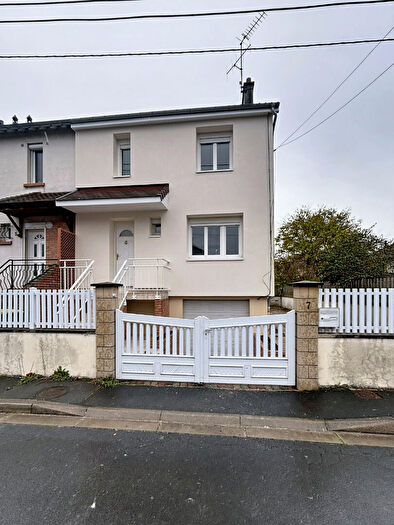 Maison à louer - Reims, La Neuvillette, Trois Fontaines - 5 pièces - 3 chambres