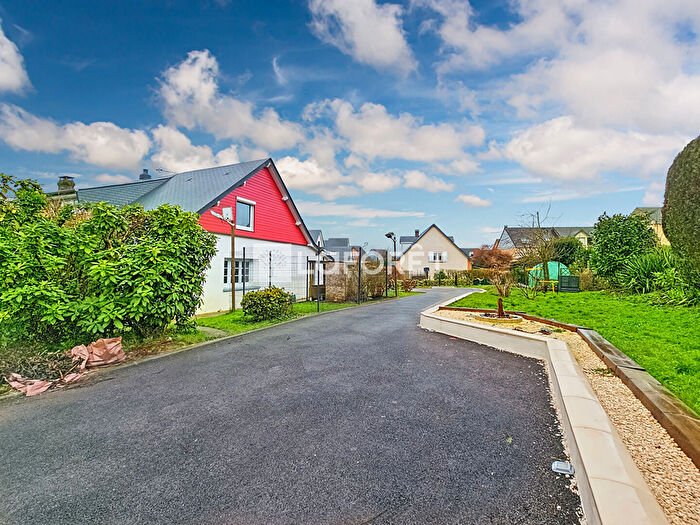 Maison à vendre - Franqueville-Saint-Pierre - 7 pièces - 4 chambres