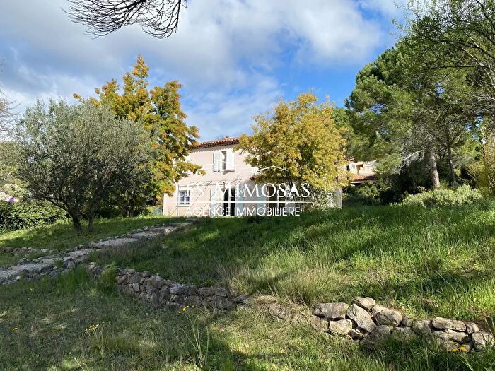 Maison à vendre - Bagnols-en-Forêt - 4 pièces - 3 chambres