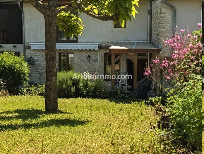 Maison 6 pièces à Ornans, à vendre