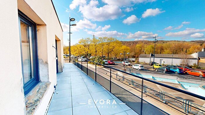 Appartement à louer - Centre Ville-Mairie-Ville Basse, Rombas - 2 pièces - 1 chambre