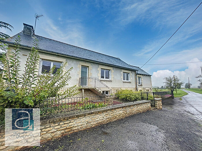 Maison à vendre - Plouasne - 5 pièces - 3 chambres