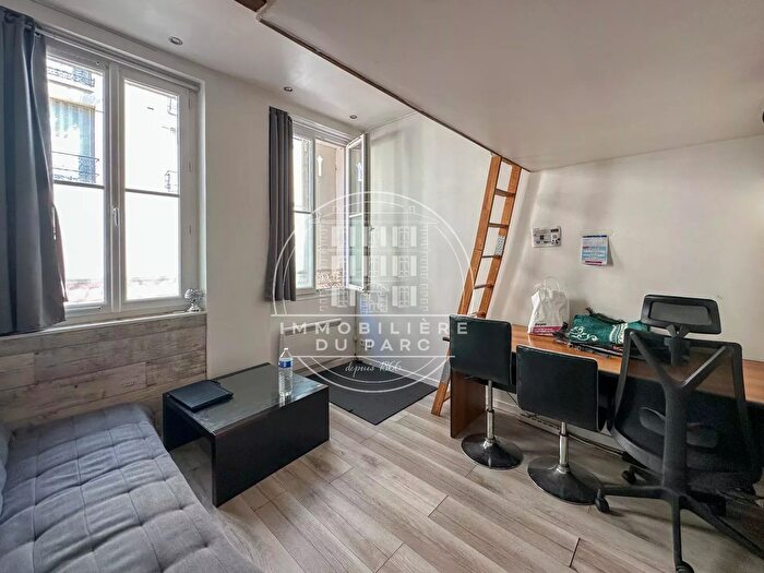 Appartement 1 pièce à Le Vésinet, Coeur de Ville, à louer