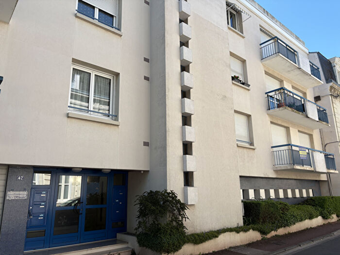 Châtellerault, Centre-ville - Appartement 5 pièces à vendre
