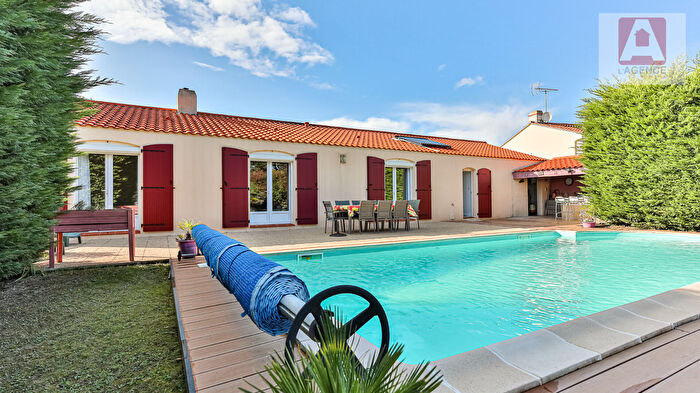 Maison à vendre - Givrand - 5 pièces - 3 chambres