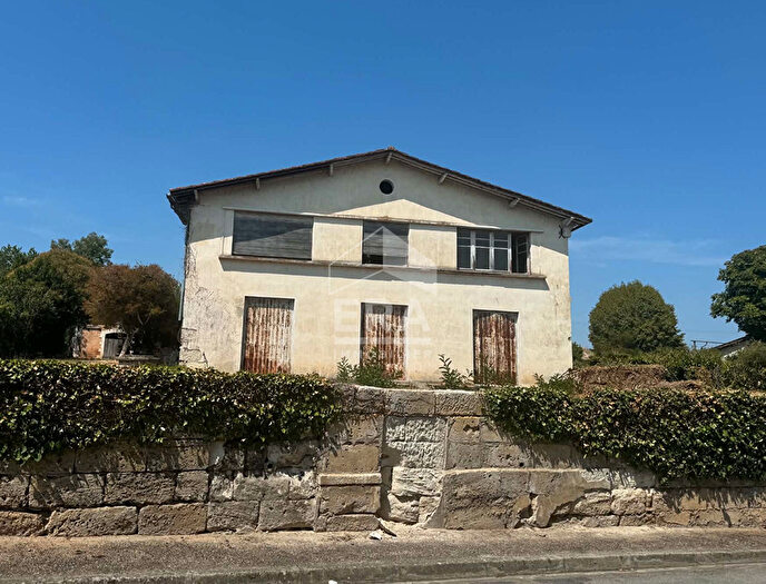 Saint-Antoine-sur-l'Isle - Maison 10 pièces à vendre