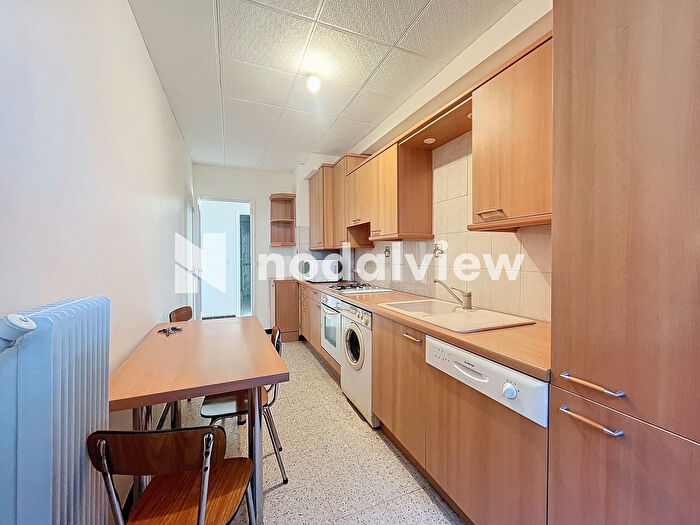 Appartement à louer - Béziers, Gargailhan, Pech de la Pomme - 4 pièces - 3 chambres