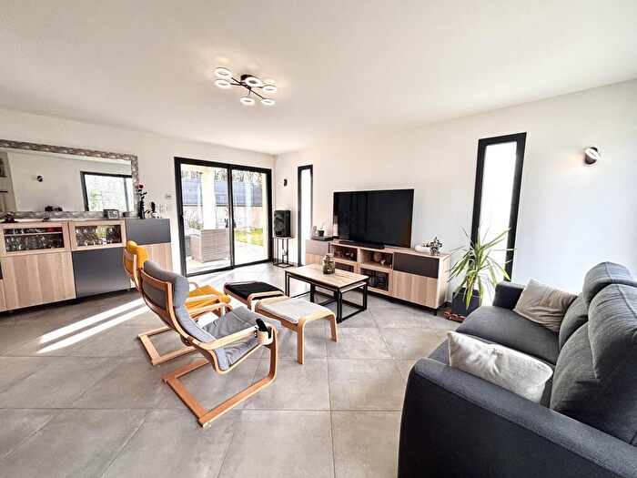 Maison à vendre - Ambérieu-en-Bugey, Vareilles, Saint-Germain - 6 pièces - 3 chambres