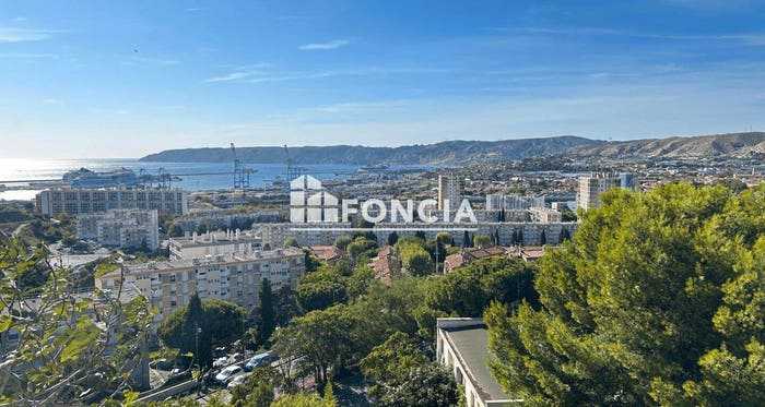 Saint Louis, Marseille 15ème arrondissement : Appartement 3 pièces à louer