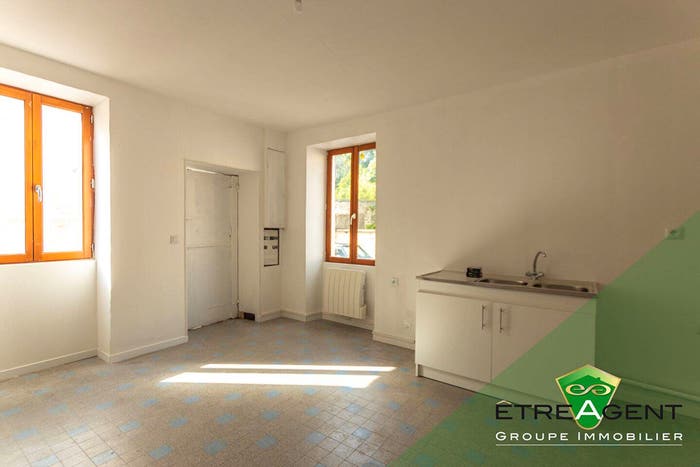 Oinville-sur-Montcient - Maison 5 pièces à louer