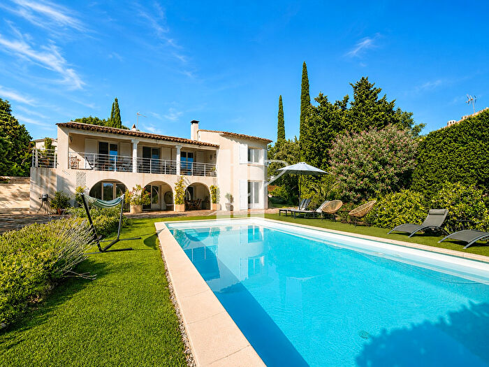 Maison 6 pièces à Saint-Raphaël, Plateau Notre-Dame, à vendre