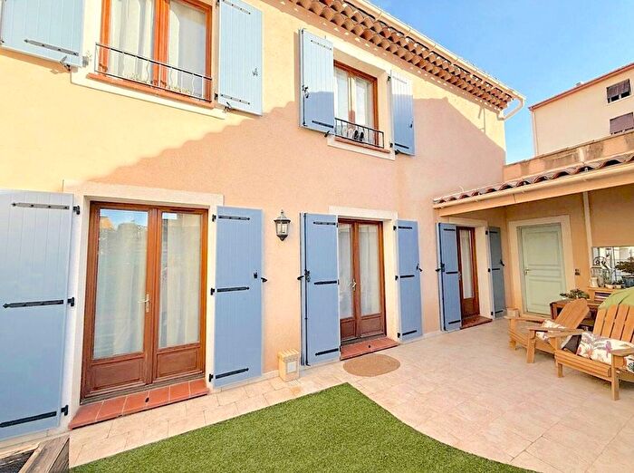 Maison 4 pièces à Le Cannet, Rocheville, Colombier, Campelières, à vendre