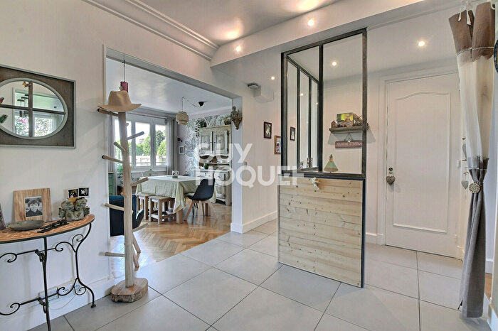 Appartement 4 pièces à vendre - Bron, Les Essarts