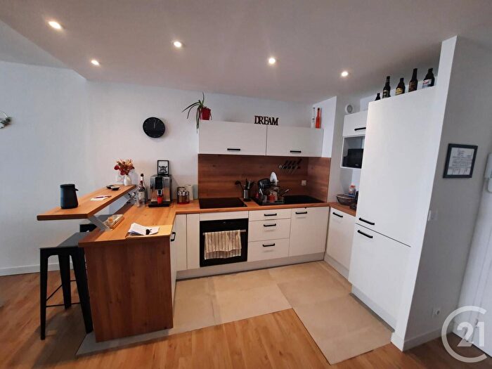 Appartement à louer - Lyon ème arrondissement - 2 pièces - 1 chambre