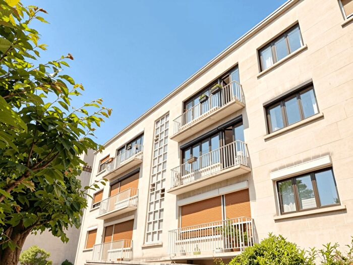 Appartement 3 pièces à vendre à Fontenay-sous-Bois, Proche Bois de Vincennes, Rer A