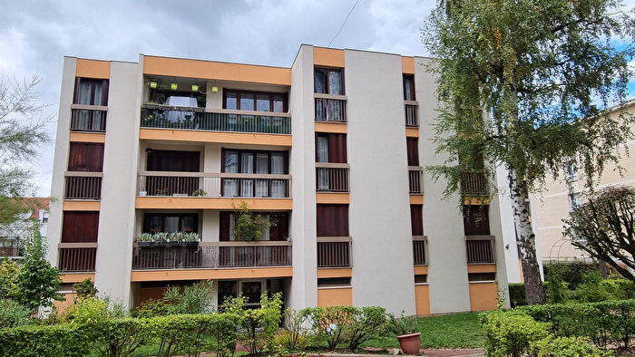 Appartement à vendre - Villemomble, Les Coquetiers - 3 pièces - 2 chambres