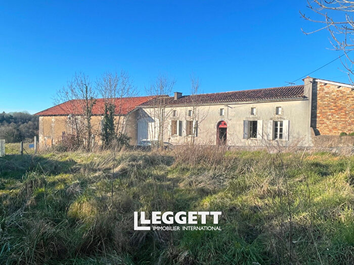 Maison à vendre - Montlieu-la-Garde - 5 pièces - 3 chambres