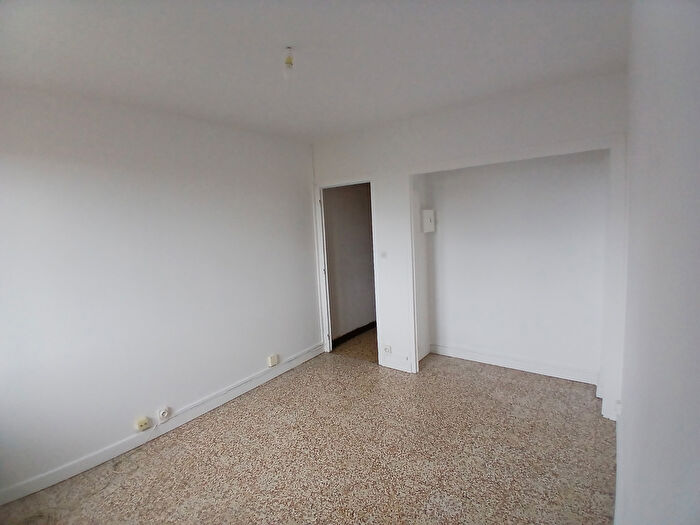 Dijon, Les Péjoces : Appartement 1 pièce à louer