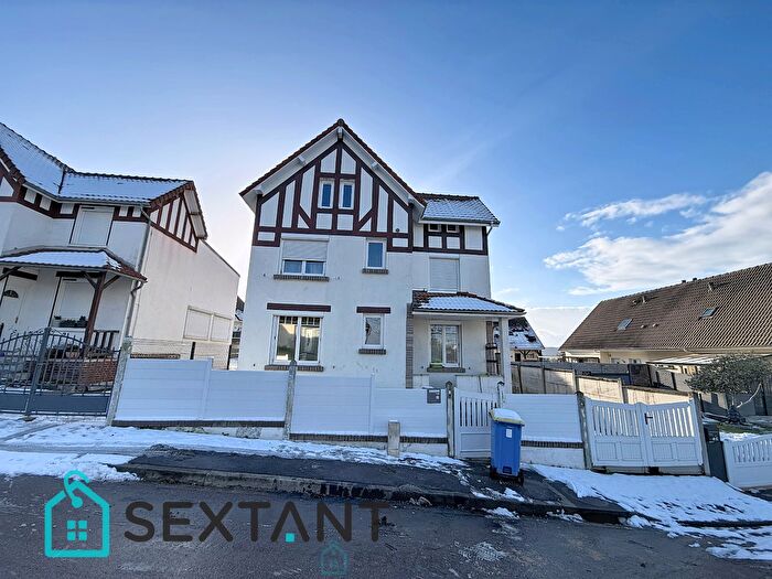 Maison à vendre - Grand-Couronne - 5 pièces - 4 chambres