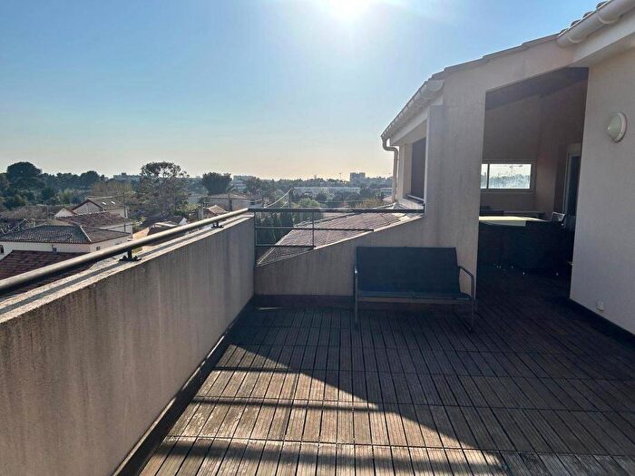 Appartement à louer - Saint Mitre, Marseille ème arrondissement - 4 pièces - 3 chambres