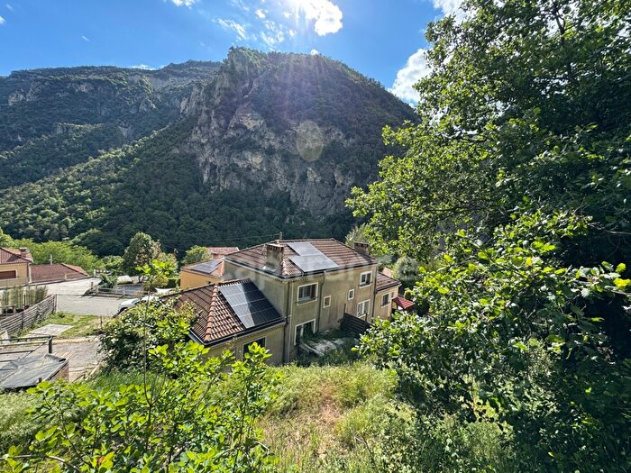 Clans - Maison 5 pièces à vendre