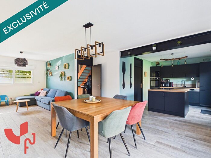 Erquinghem-Lys : Maison 5 pièces à vendre