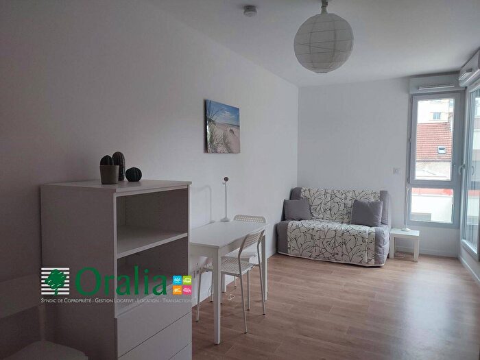 Appartement à louer - Clemenceau, Dijon - 1 pièce