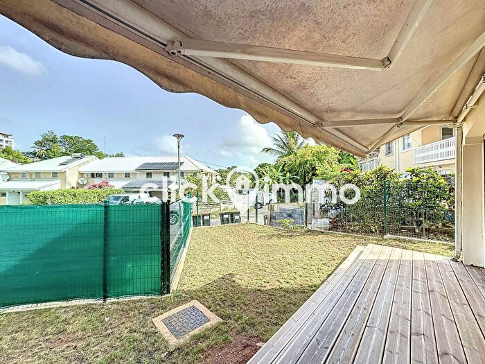 Appartement à louer - Les Abymes - 3 pièces - 2 chambres