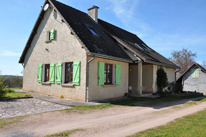 Maison 7 pièces à Lapalisse, à vendre
